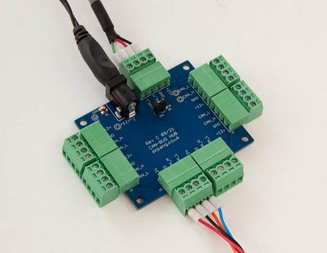 CAN-Bus hub with 7 ports and power distribution